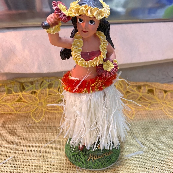 Accents | Vintage Aloha Hawaii Bobble Hula Girl Ceramic Dancer Ckc Co ...